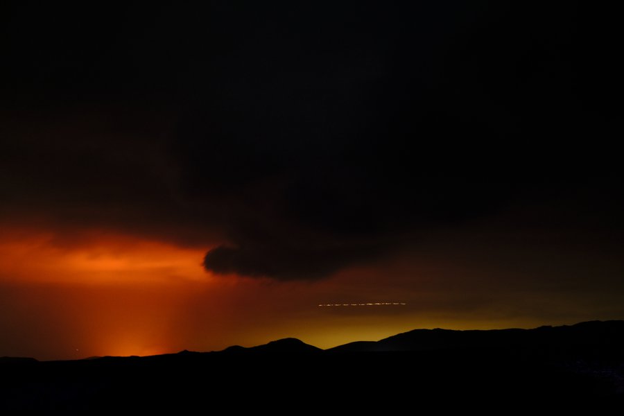 Eldgos er hafið við Fagradalsfjall