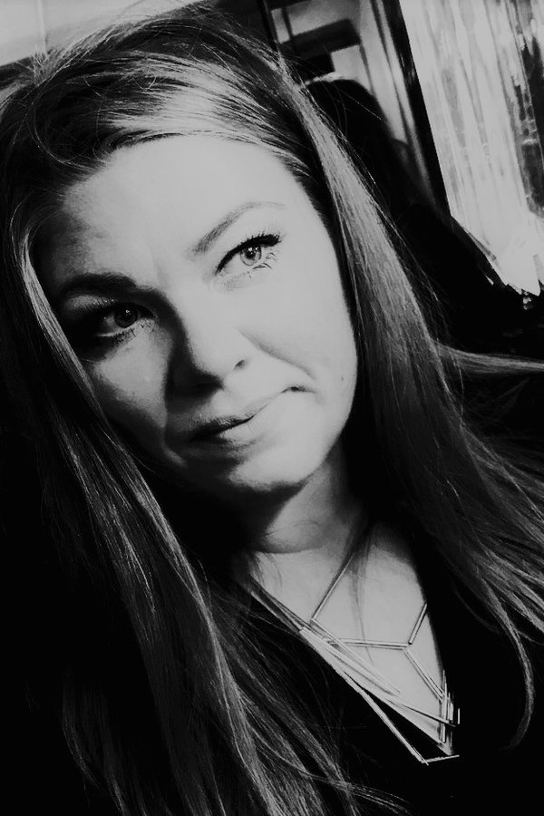 Samfélagsmiðlastjórnmál