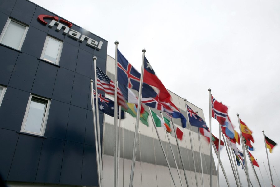 Marel verðmetið á átta prósent yfir skráðu gengi